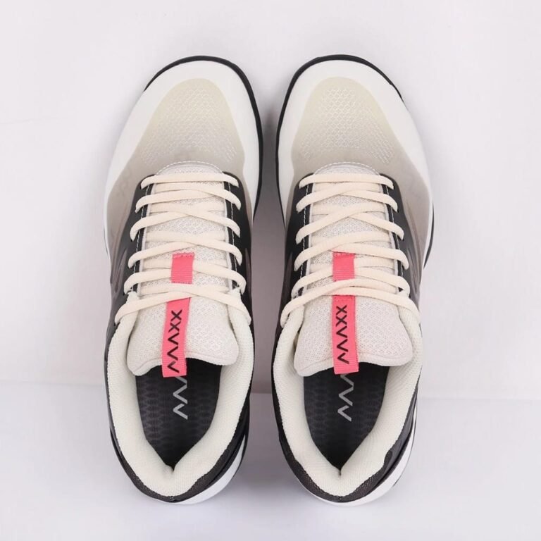 MAXX FLEXISM Badminton Shoes-Black Beige - Maxx Official Online Store ...